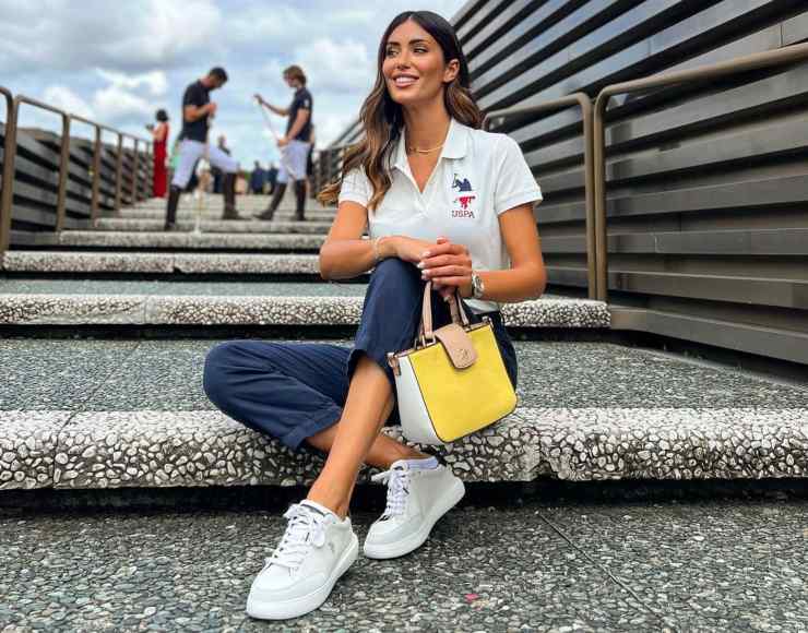 Federica Nargi incanta tutti: visione scottante - MilanWeb.it